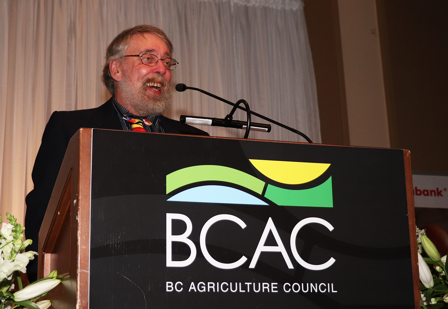 David Schmidt endowment planned - Country Life in BC